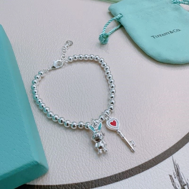 Accurate model Tiffany Bracelets