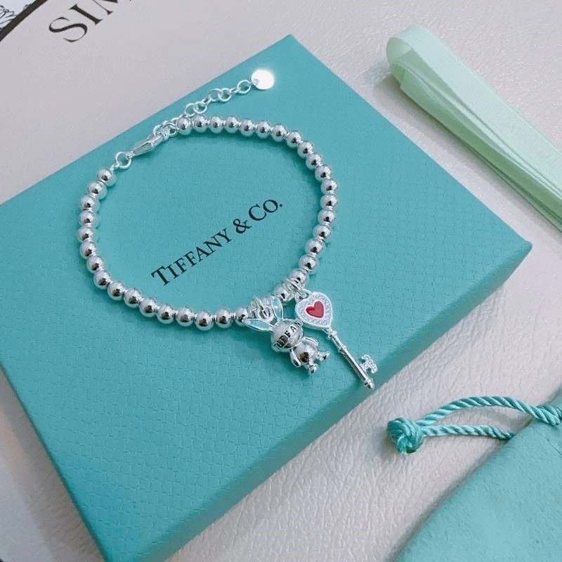 Accurate model Tiffany Bracelets