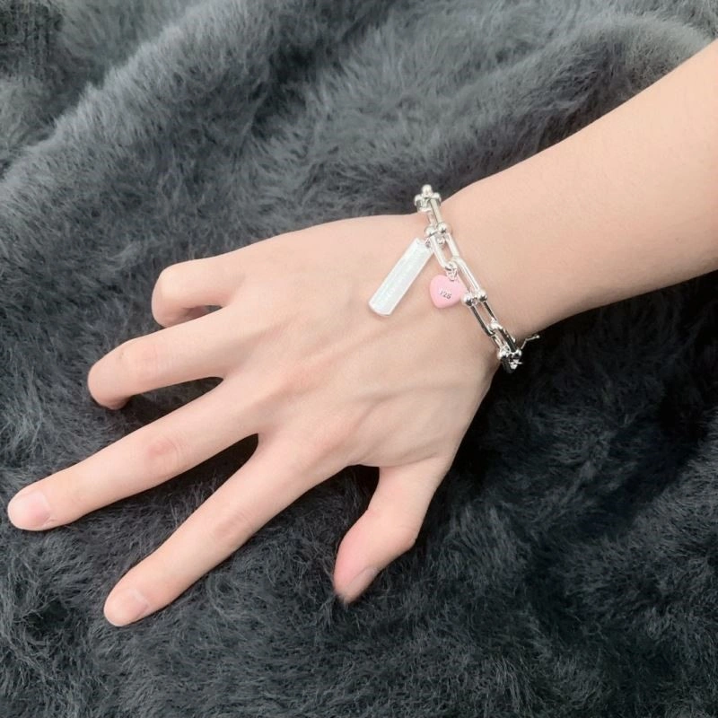 Accurate model Tiffany Bracelets