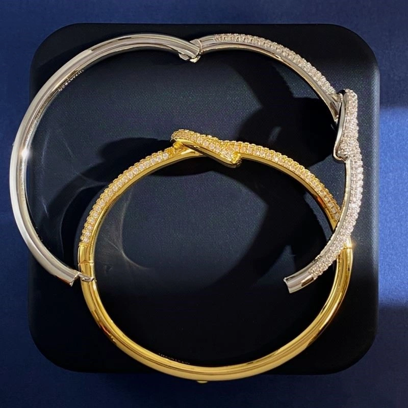Brand-authenticated Tiffany Bracelets