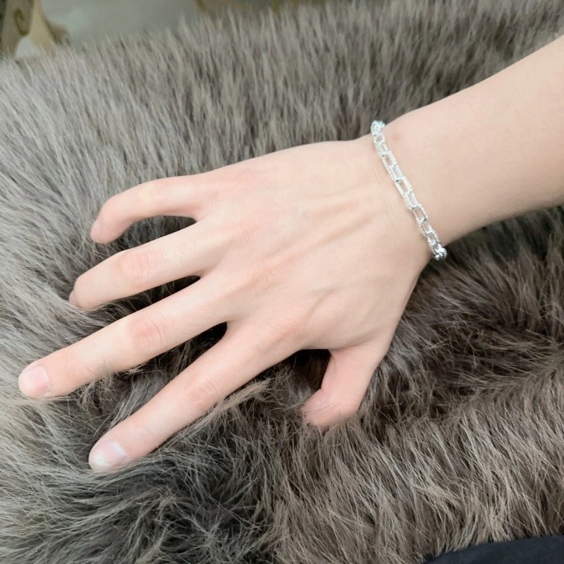 Brand-authenticated Tiffany Bracelets