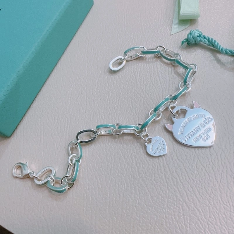Low-cost Tiffany Bracelets