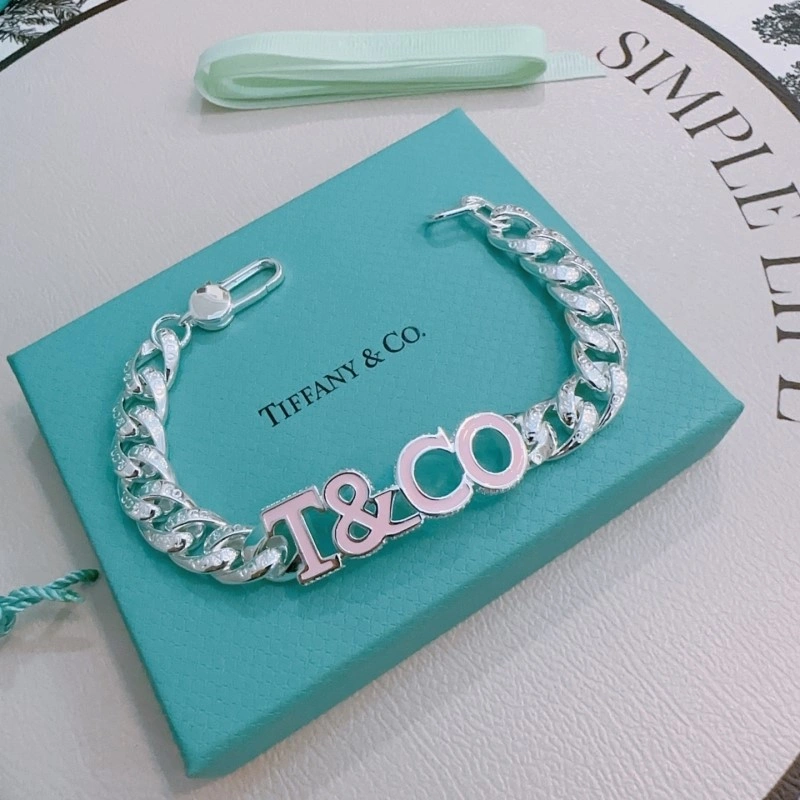 Accurate model Tiffany Bracelets