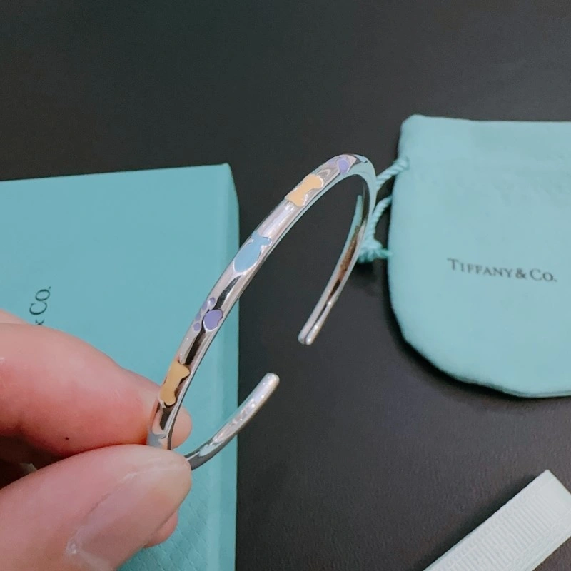 Brand-authenticated Tiffany Bracelets