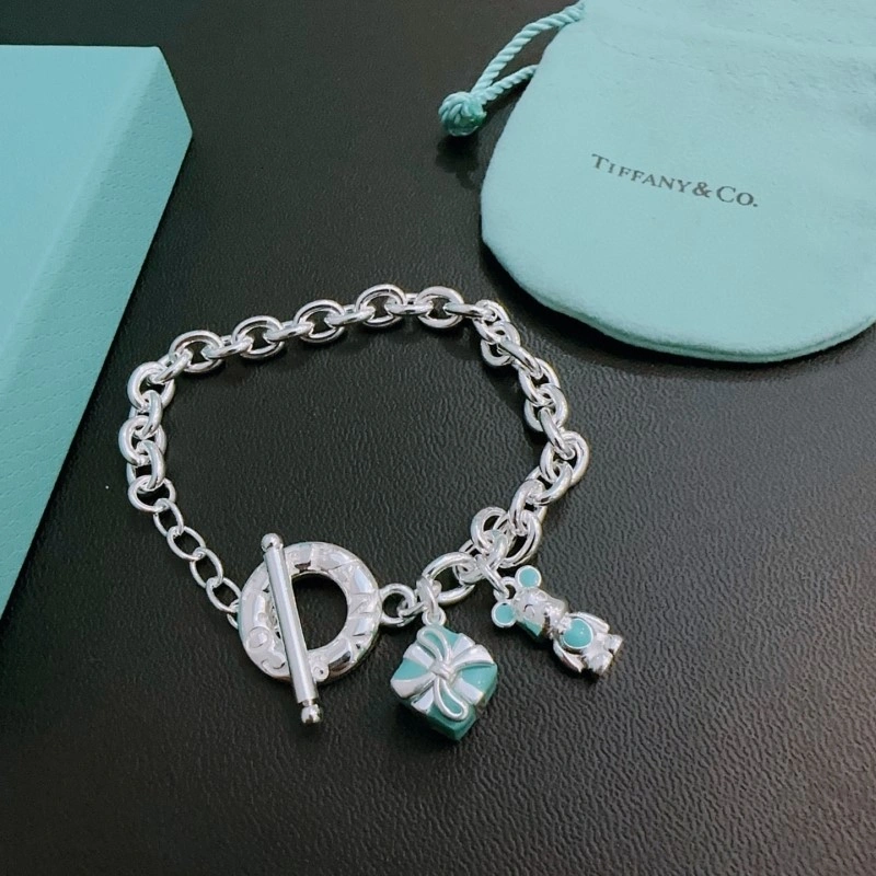 Low-cost Tiffany Bracelets