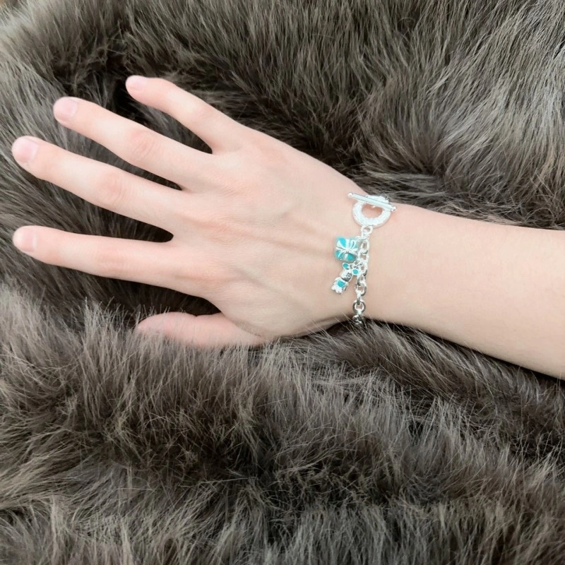 Low-cost Tiffany Bracelets
