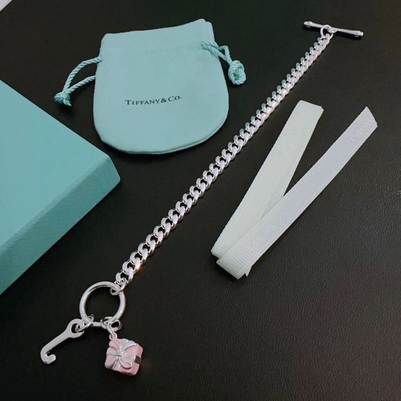 Low-cost Tiffany Bracelets