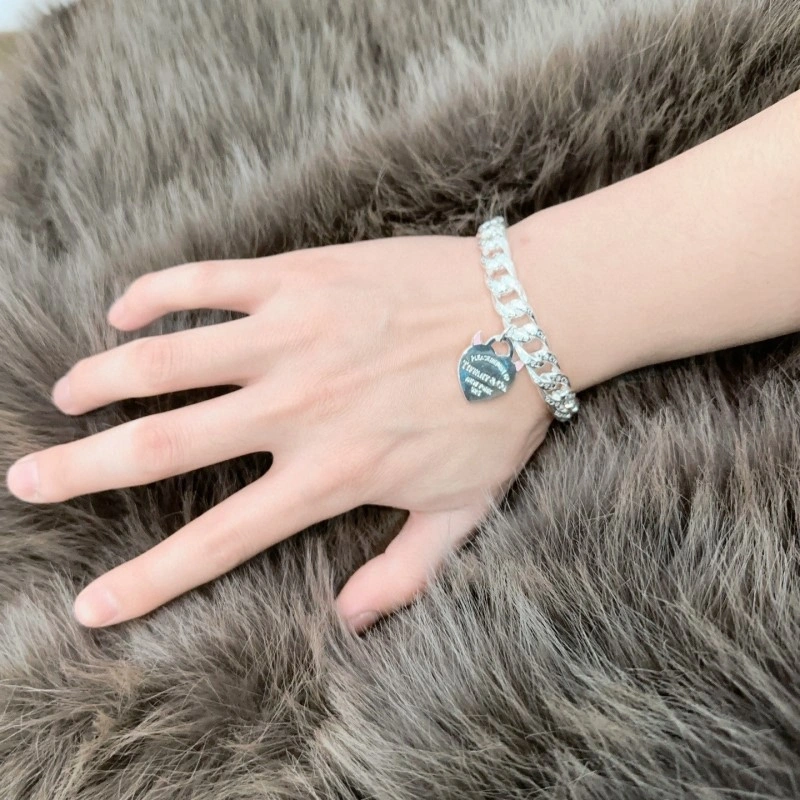 Low-cost Tiffany Bracelets