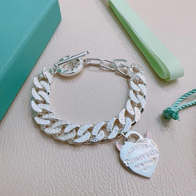 Low-cost Tiffany Bracelets