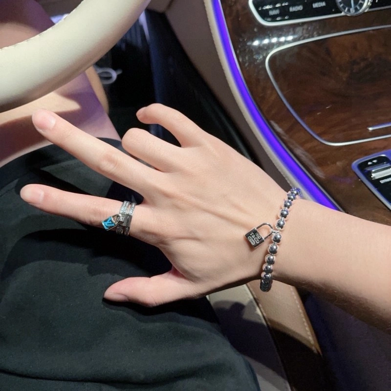 Official Tiffany Bracelets