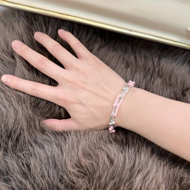 Accurate model Tiffany Bracelets
