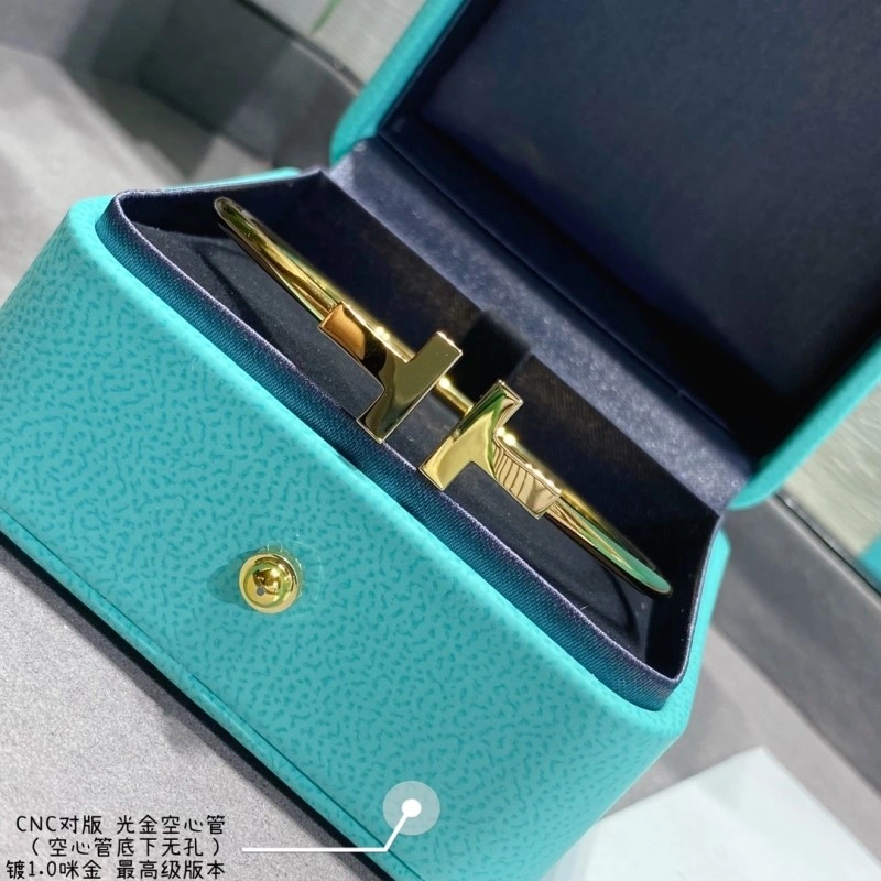 Brand-authenticated Tiffany Bracelets