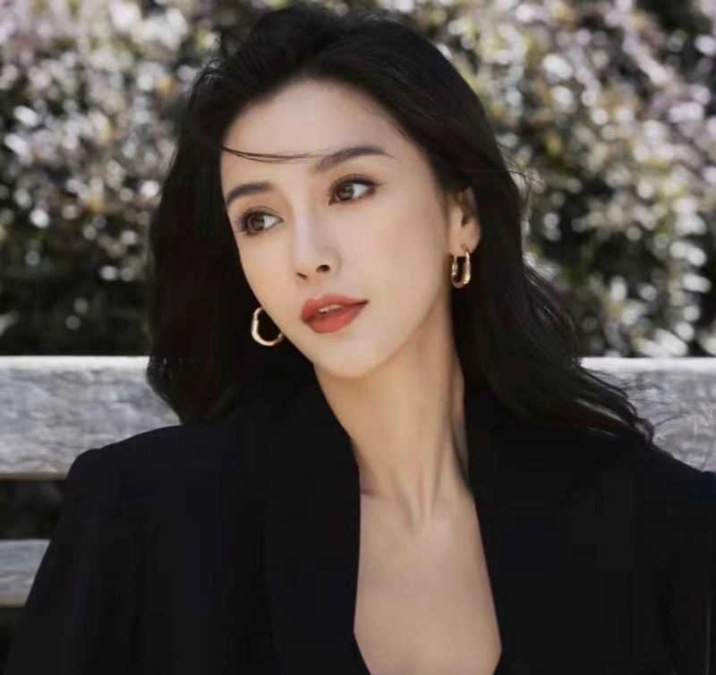 Accurate model Tiffany Earrings