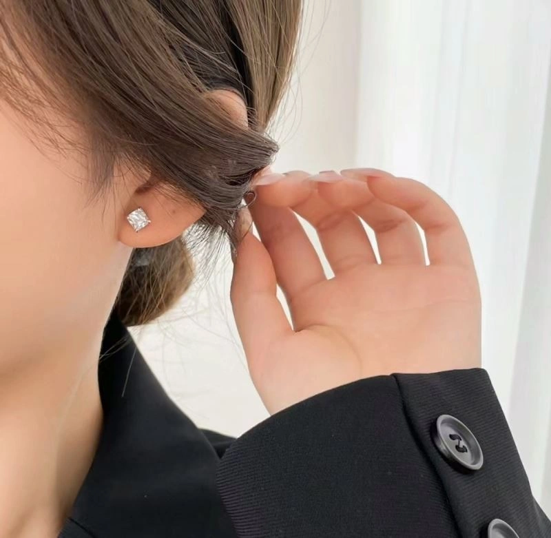 Indistinguishable Tiffany Earrings