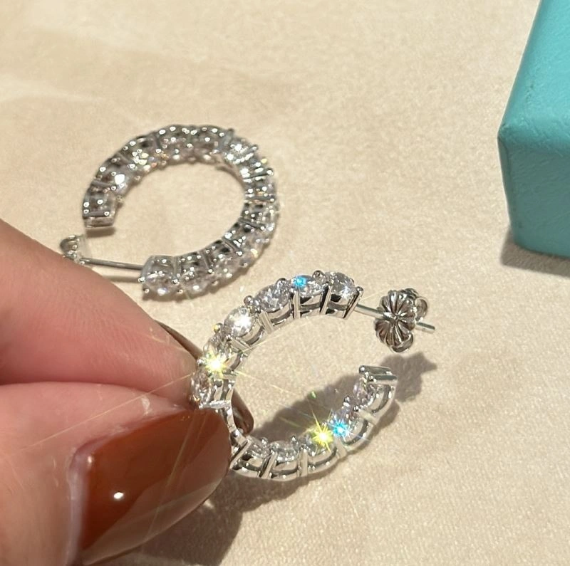 Low-cost Tiffany Earrings