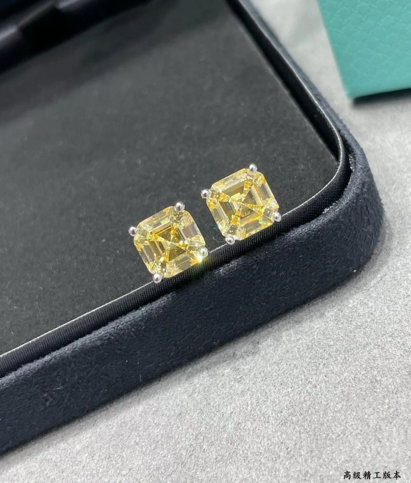 Low-cost Tiffany Earrings