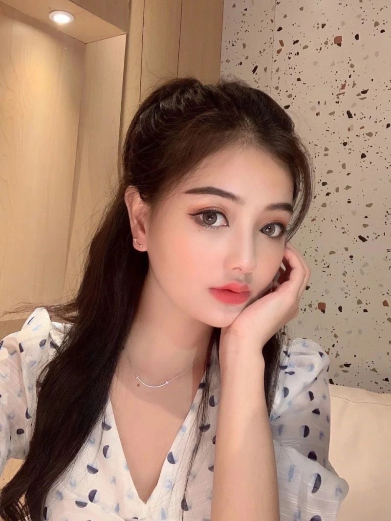 Low-cost Tiffany Earrings