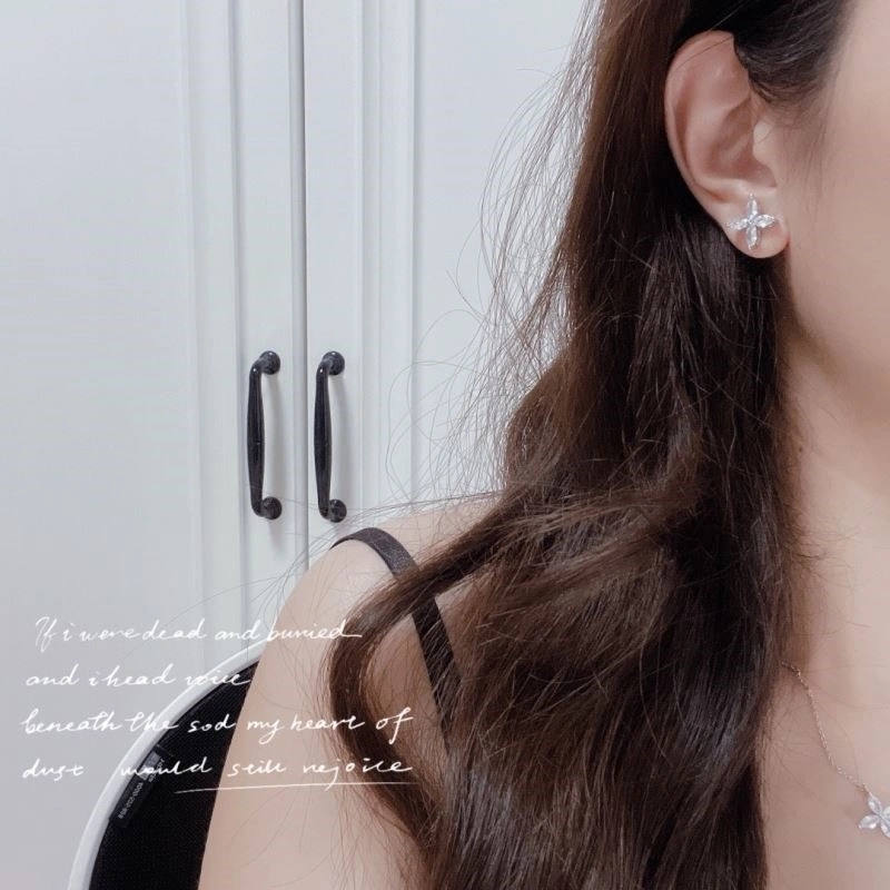 Indistinguishable Tiffany Earrings