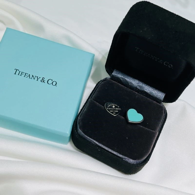 Top match Tiffany Earrings
