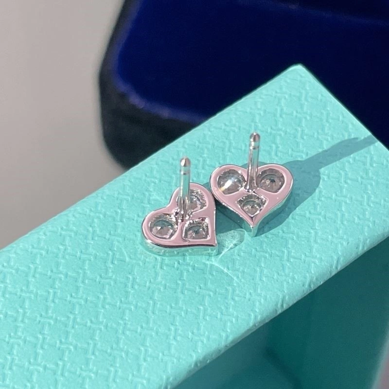Indistinguishable Tiffany Earrings