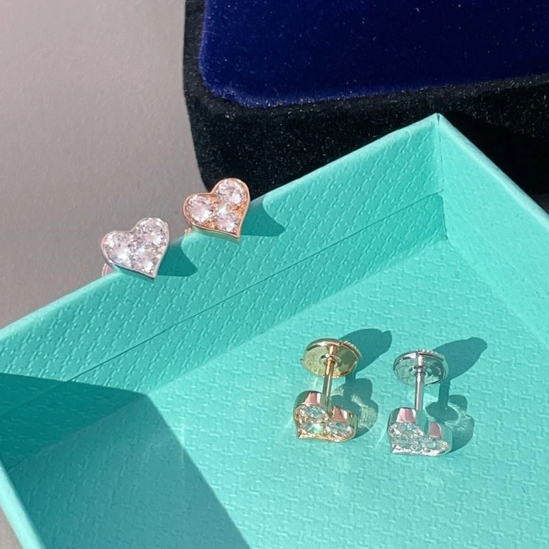 Indistinguishable Tiffany Earrings