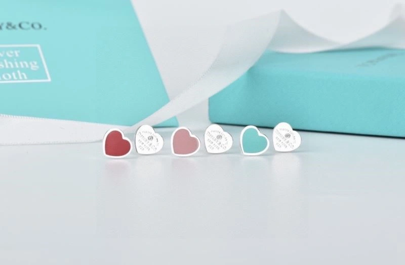 Indistinguishable Tiffany Earrings