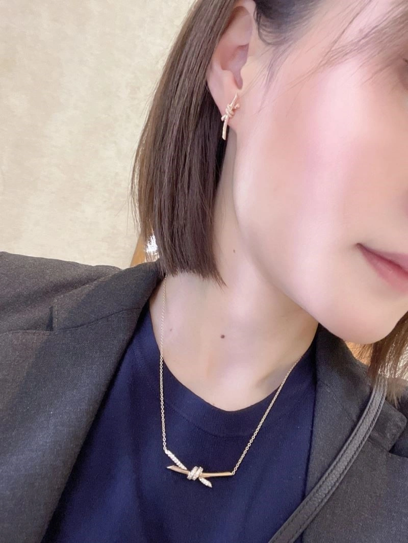 Top match Tiffany Earrings