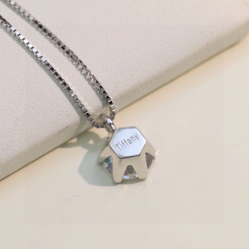 Official Tiffany Necklaces