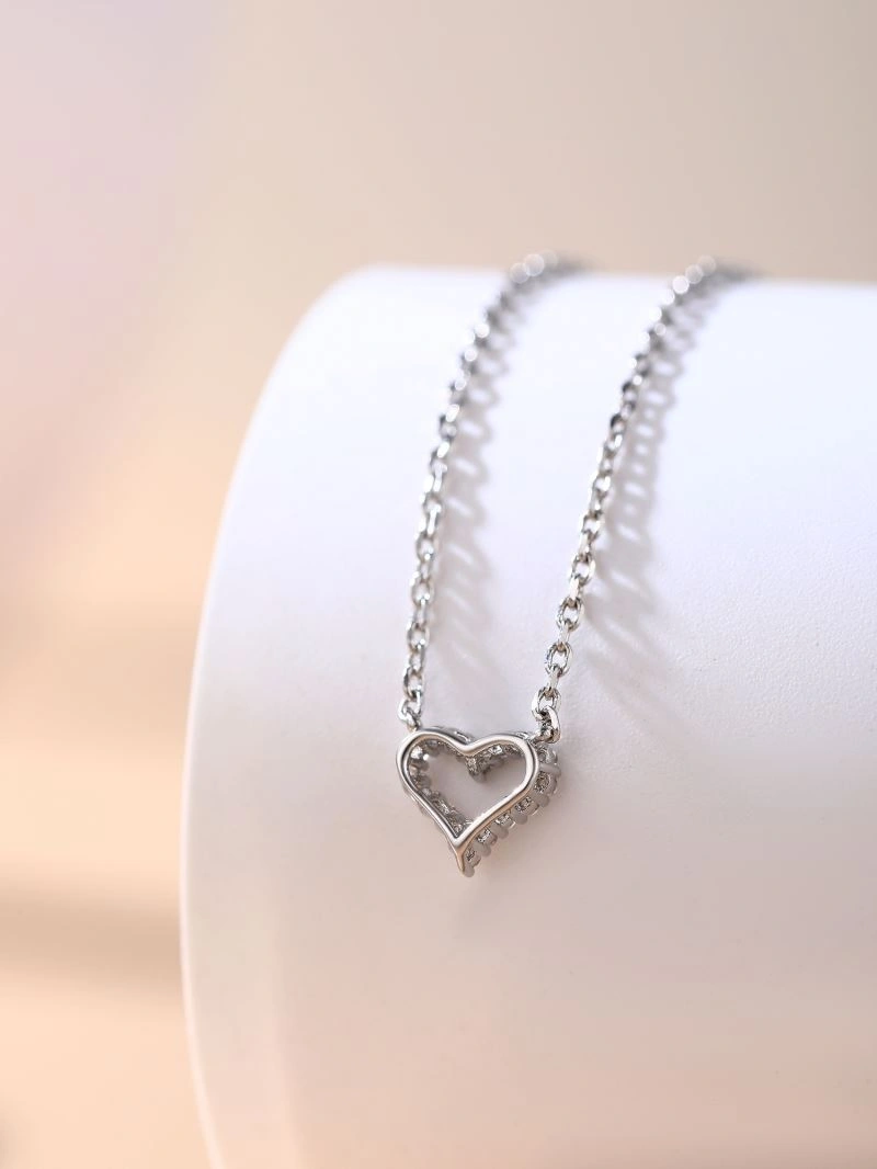 Economical Tiffany Necklaces