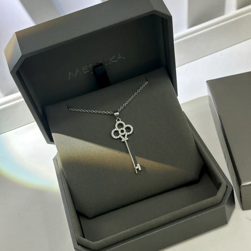 High fidelity Tiffany Necklaces