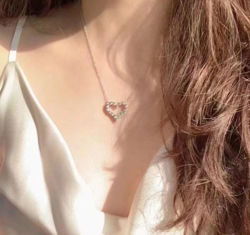 Accurate model Tiffany Necklaces
