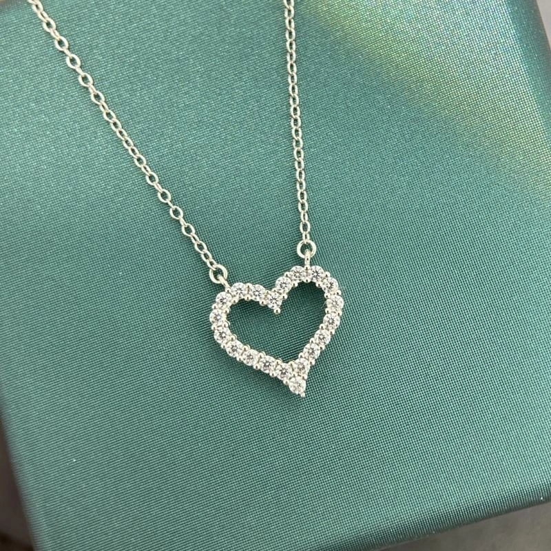 Accurate model Tiffany Necklaces