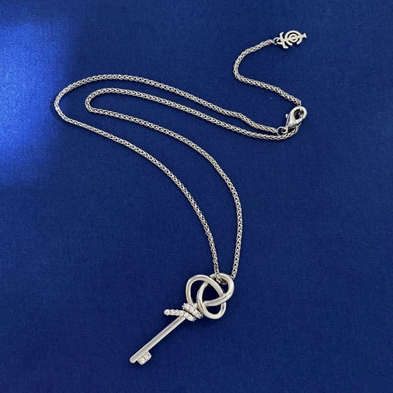 Reasonably priced Tiffany Necklaces