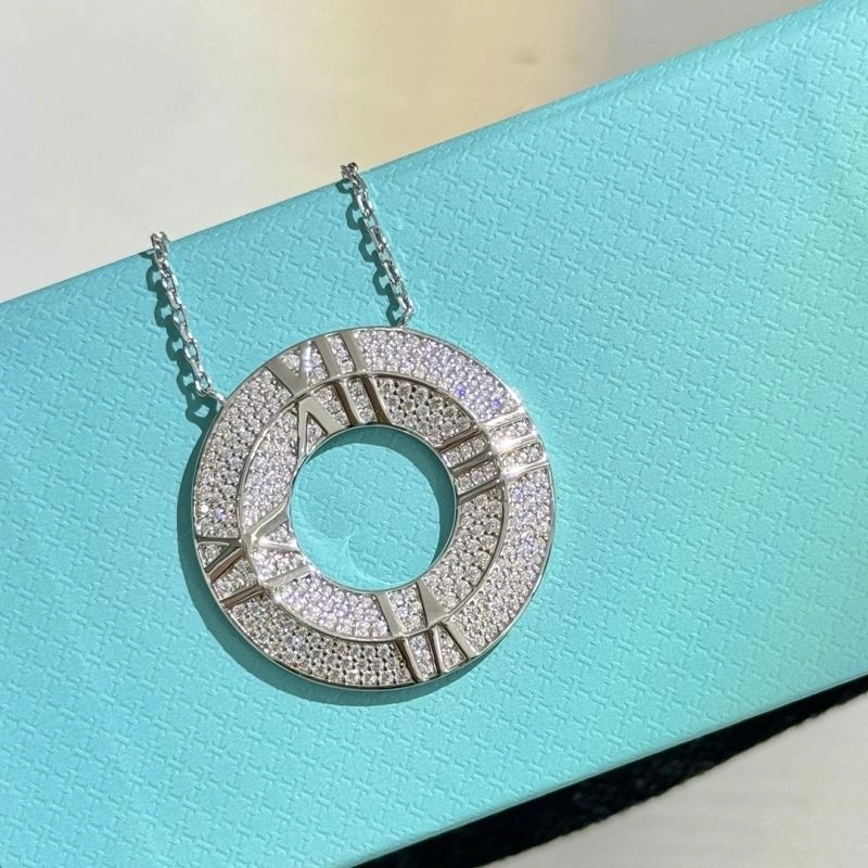 Accurate model Tiffany Necklaces