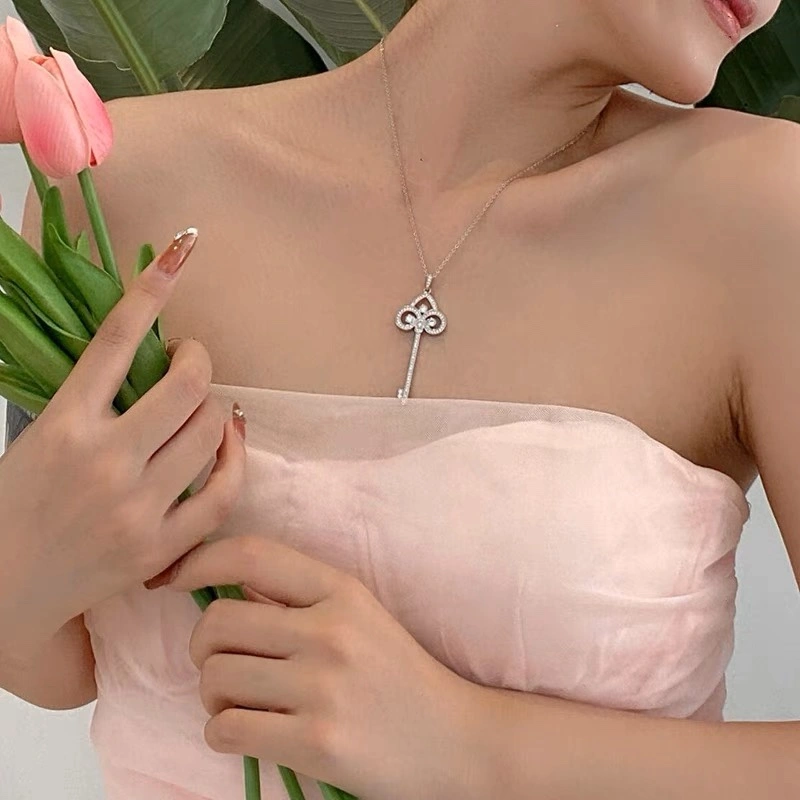 Accurate model Tiffany Necklaces