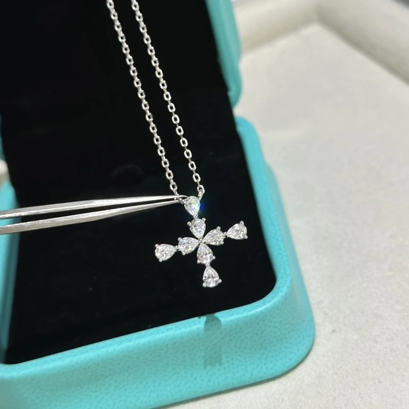 Value-priced Tiffany Necklaces