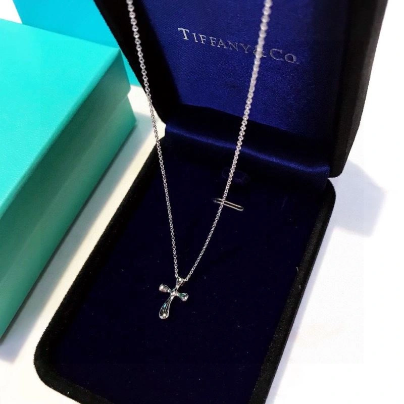Value-priced Tiffany Necklaces