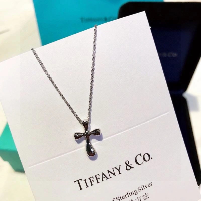 Value-priced Tiffany Necklaces