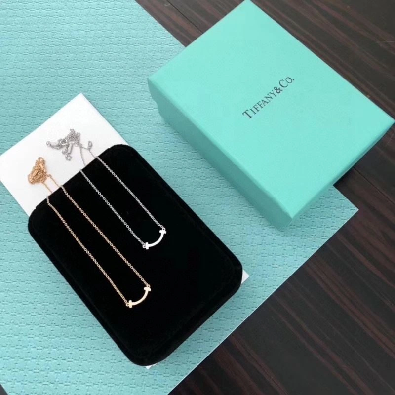 Original Tiffany Necklaces