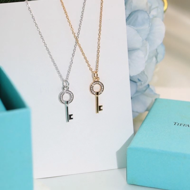 Low-cost Tiffany Necklaces