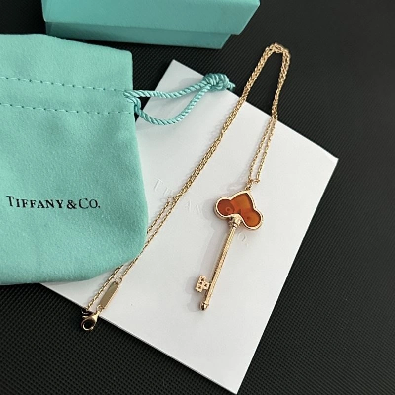 Cut-rate Tiffany Necklaces
