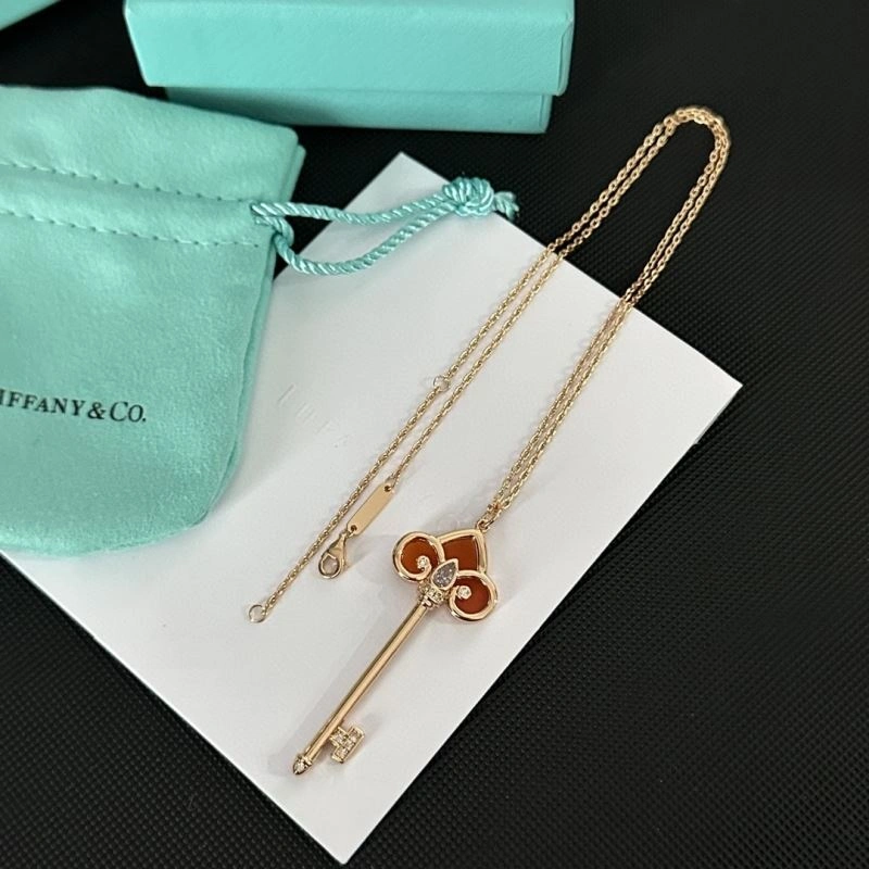 Cut-rate Tiffany Necklaces