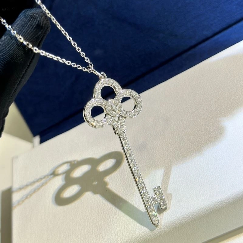 Legit Tiffany Necklaces