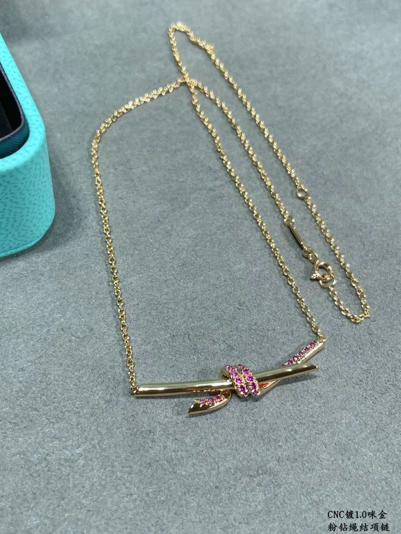 Bargain Tiffany Necklaces
