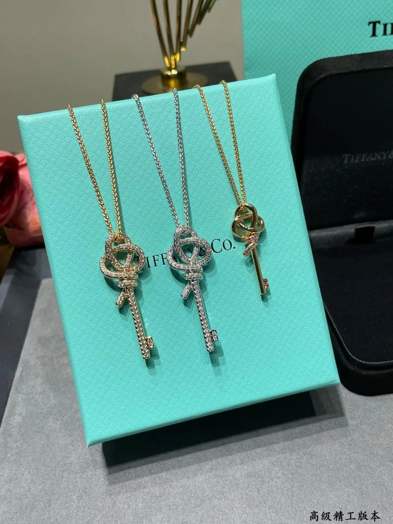 Value-priced Tiffany Necklaces