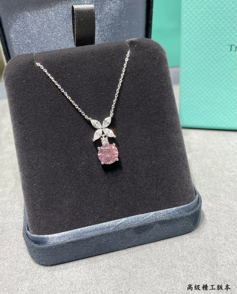 Value-priced Tiffany Necklaces