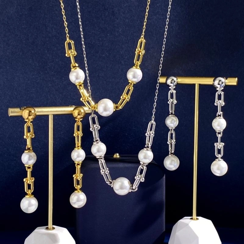 Discounted Tiffany Necklaces