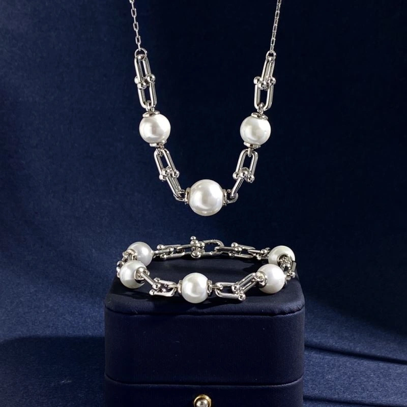 Discounted Tiffany Necklaces