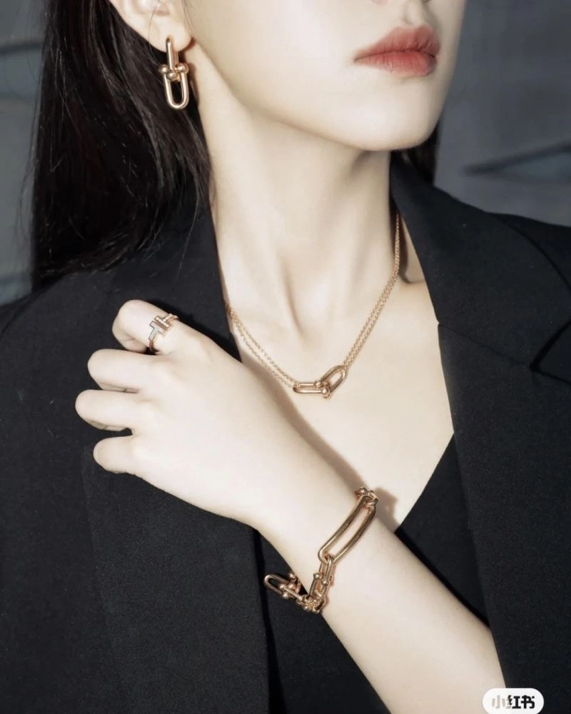 High accuracy Tiffany Necklaces