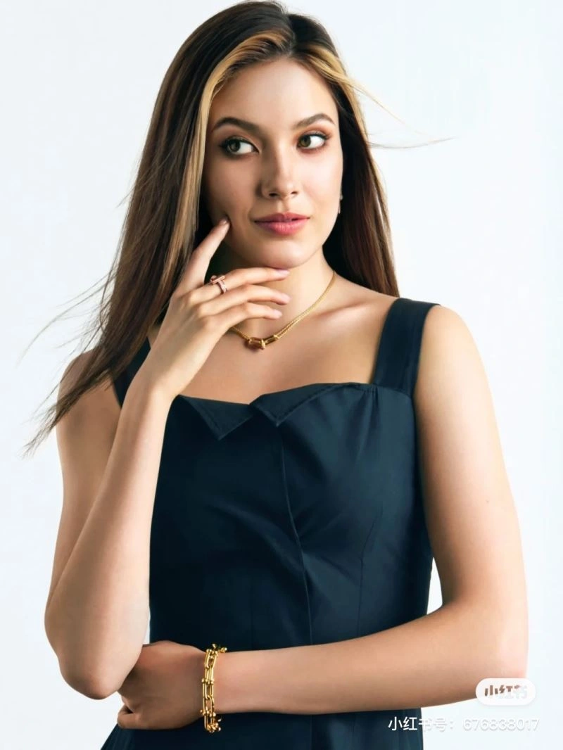 Value-priced Tiffany Necklaces